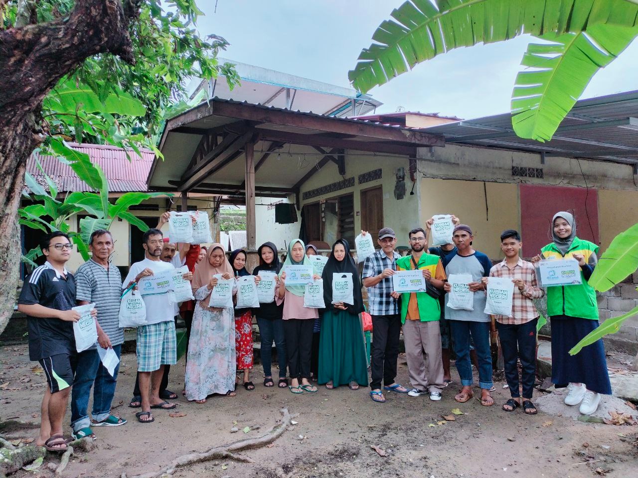 3.441 Paket Daging Kurban Untuk Negeri Yakesma Kepulauan Riau disambut ...