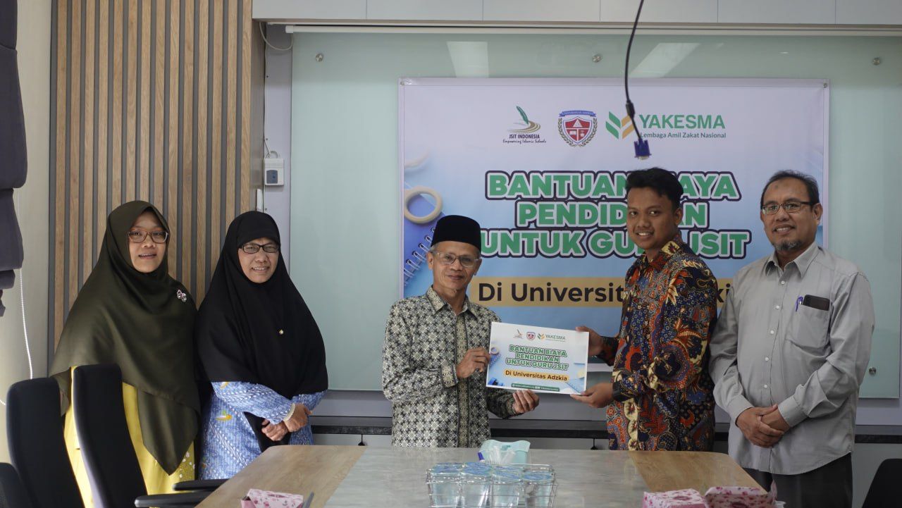Yakesma Sumbar Bantu 53 Guru Kerjasama JSIT Sumbar dan UPZ Adzkia ...