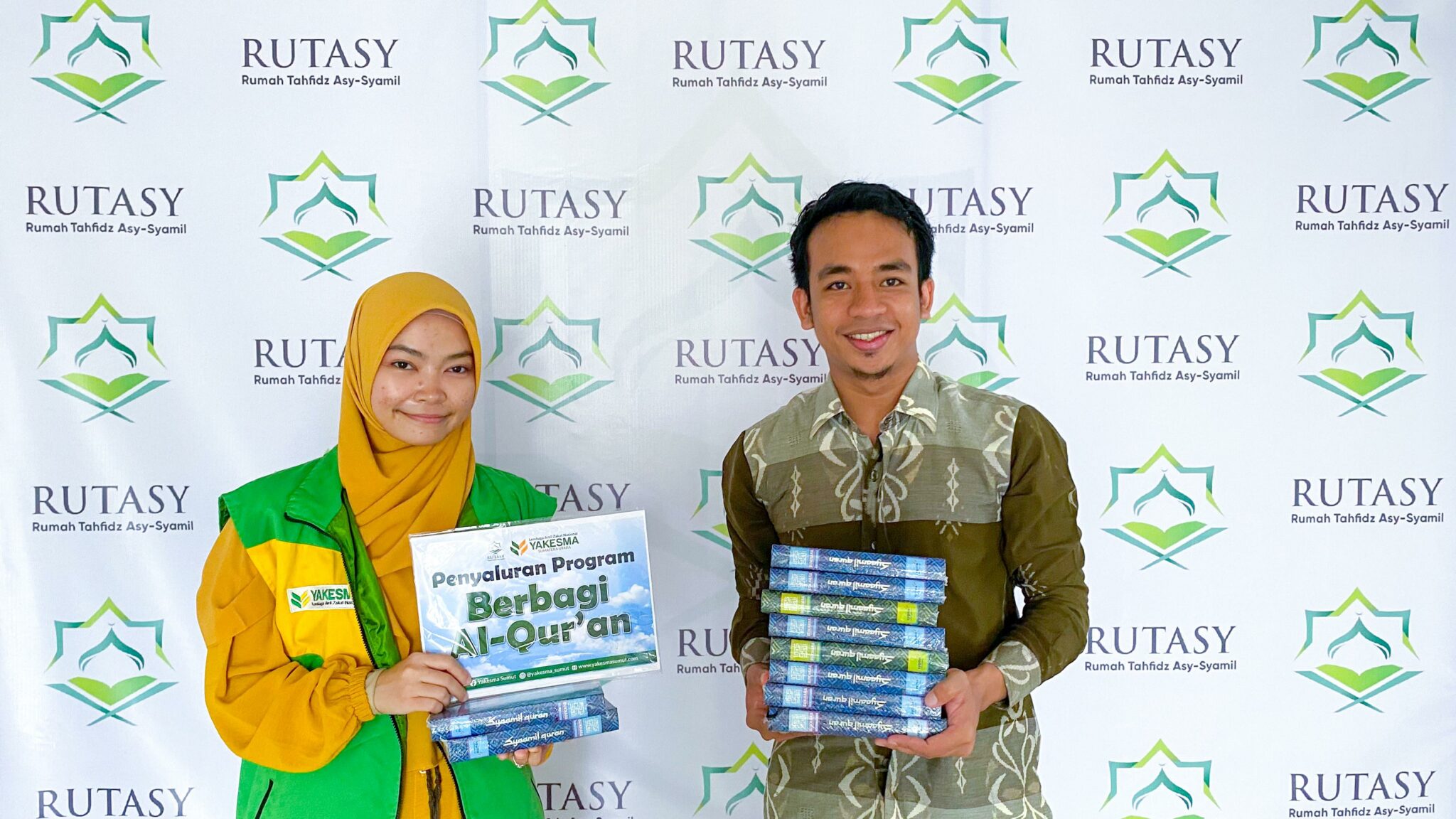 YAKESMA SUMUT SALURKAN WAKAF AL-QUR’AN - Yakesma Official Website